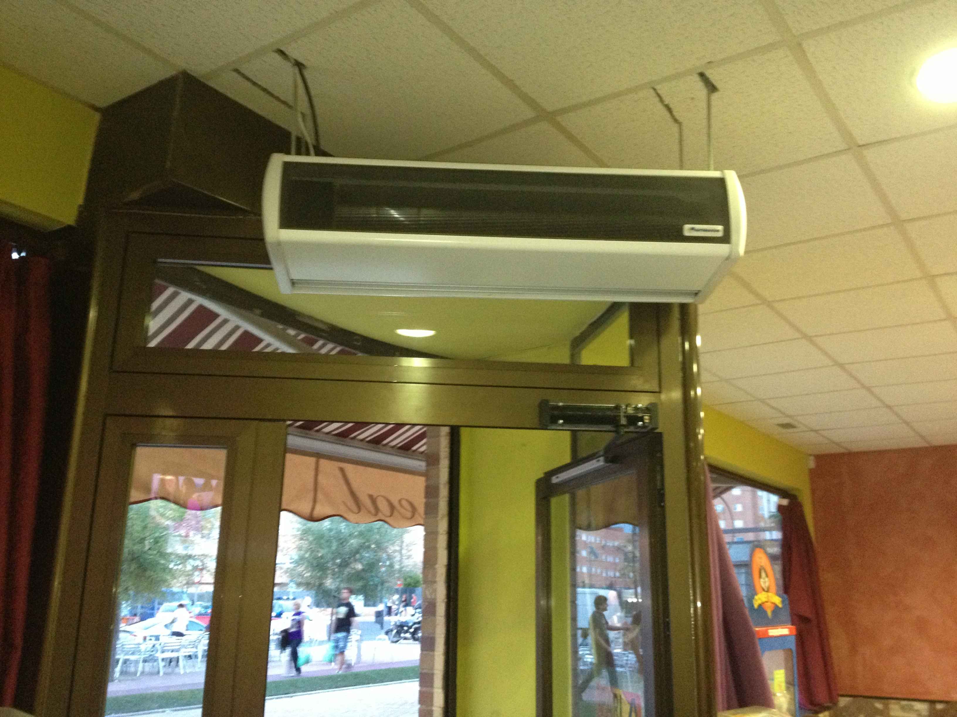 Air curtain Optima | Air curtains for commercial doors